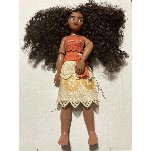 Disney | Toys | Disney Store Moana Doll 1 Articulated Arms Bendable ...